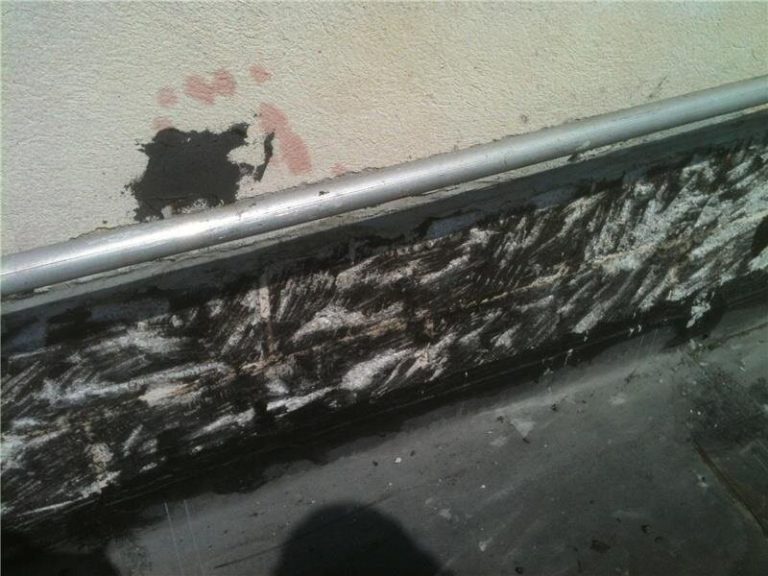 Asbestos in Roofing Materials: Useful Information Guide